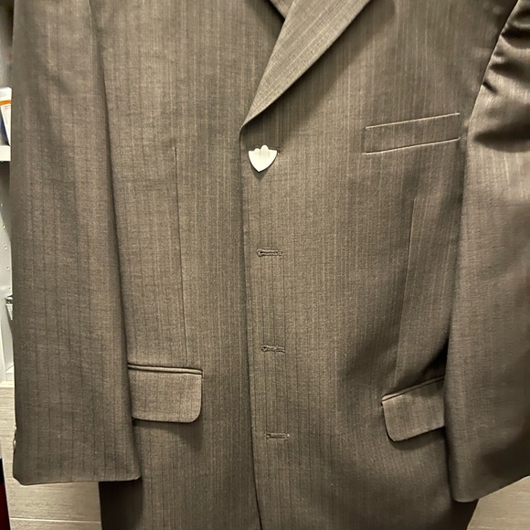 Lucelli | Suits & Blazers | Lucelli Brown Pin Stripe 44r Suit With Size ...